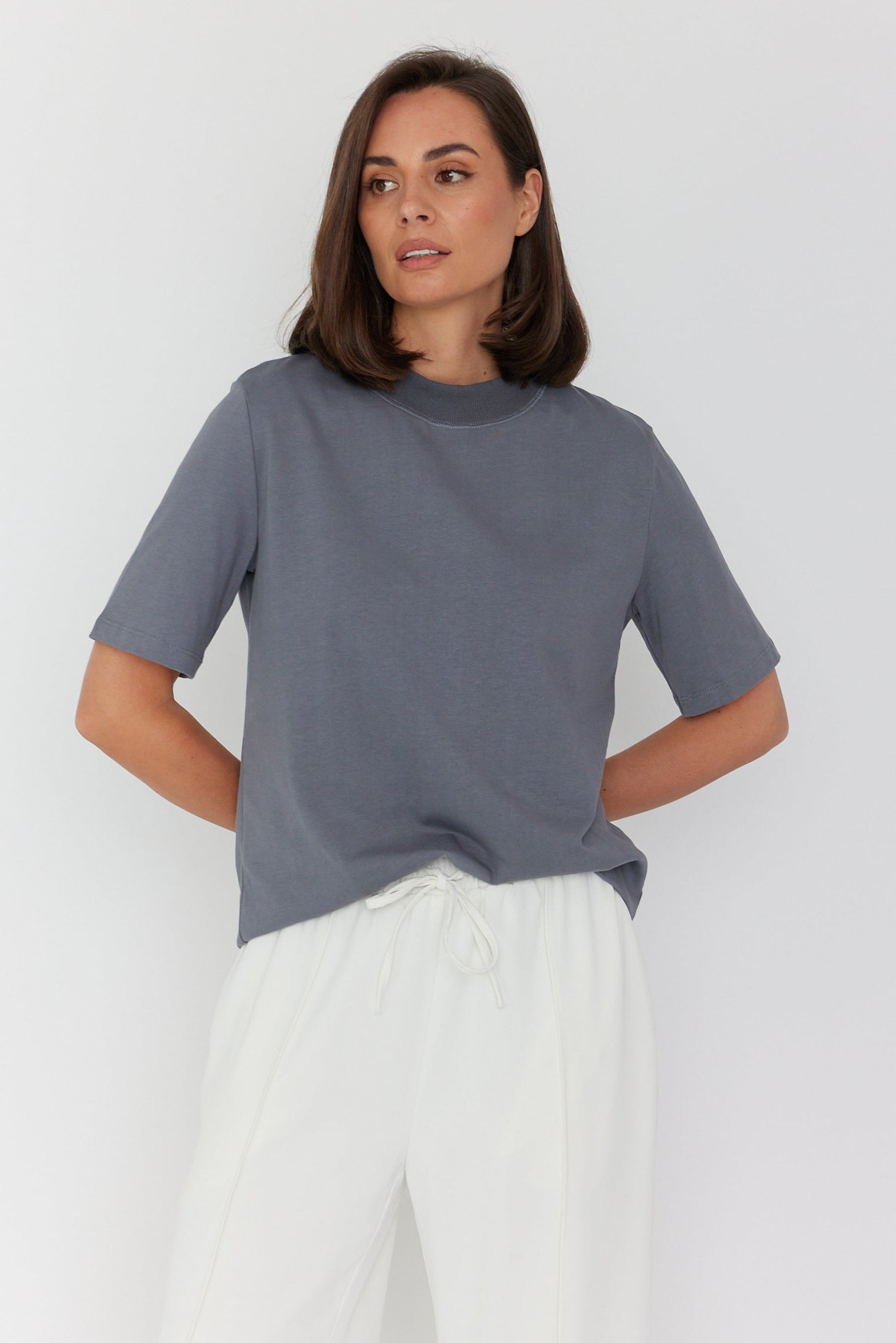 RUBY T-Shirt Slate – A L E X A N D R A