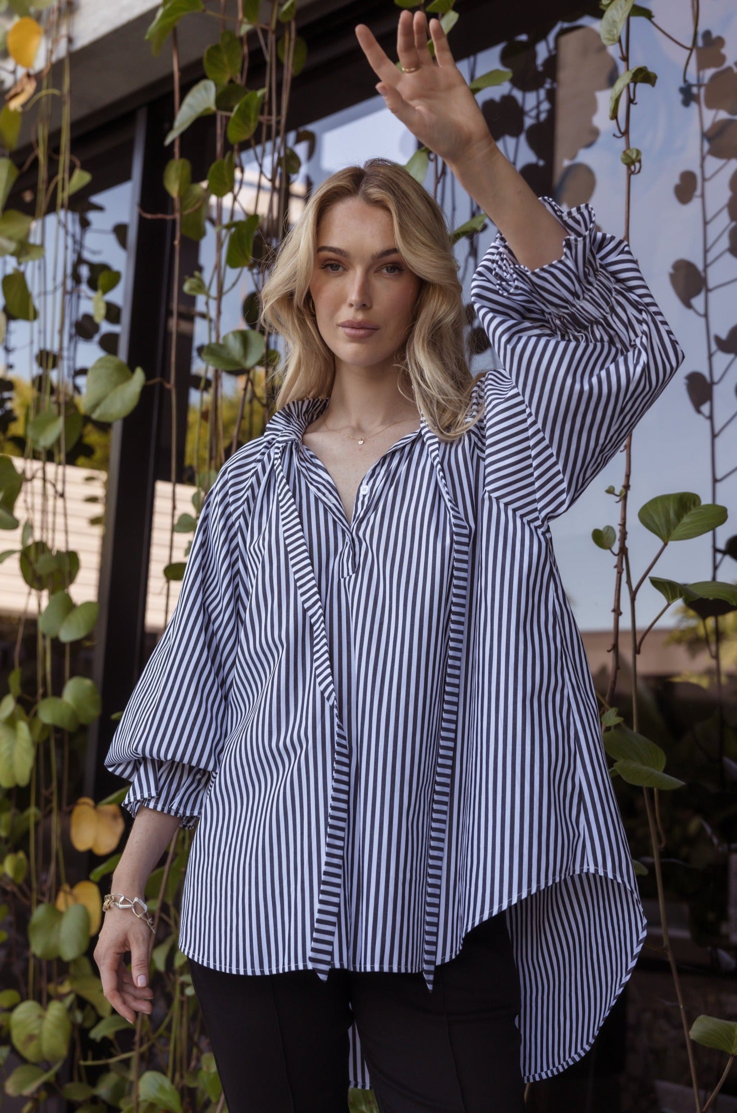 DANILL Black Stripe – A L E X A N D R A