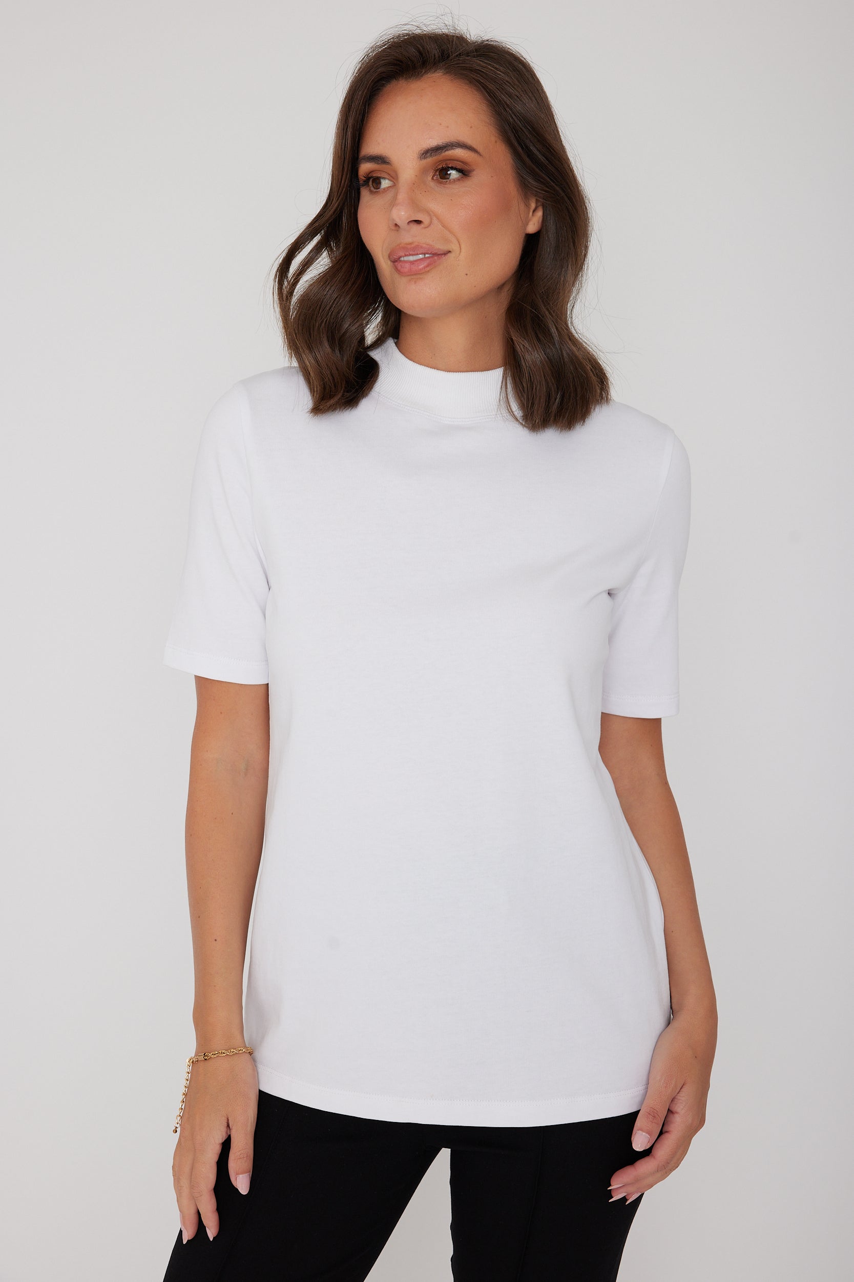 RUBY T-Shirt White – A L E X A N D R A