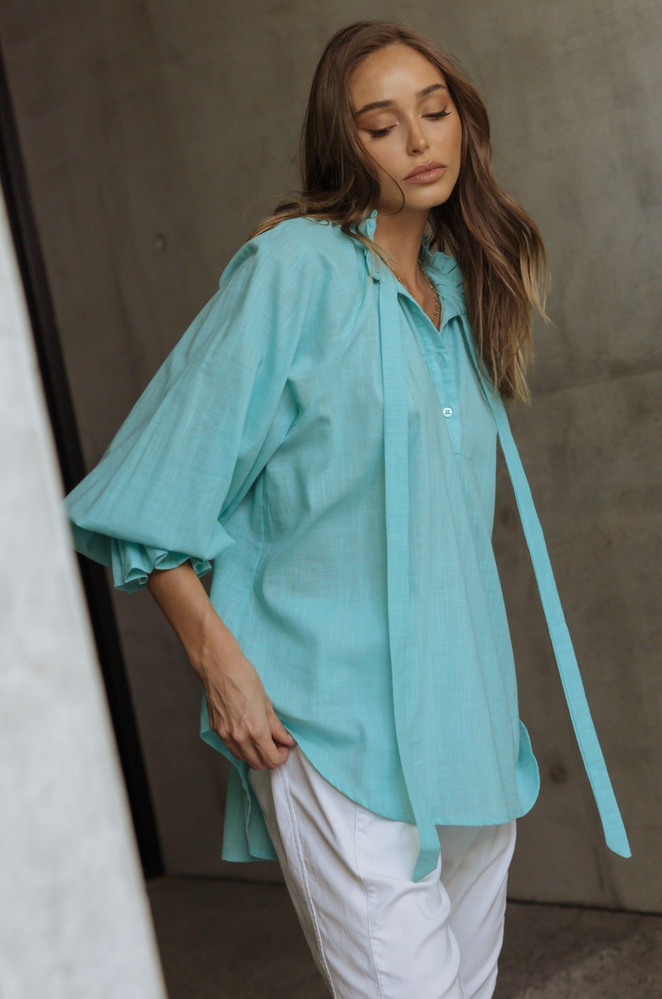DANILL Blouse Aqua – A L E X A N D R A